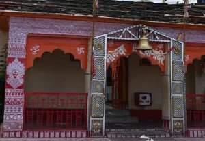 Mansarovar Heritage Inn Almora- Best Family Stays in Almora